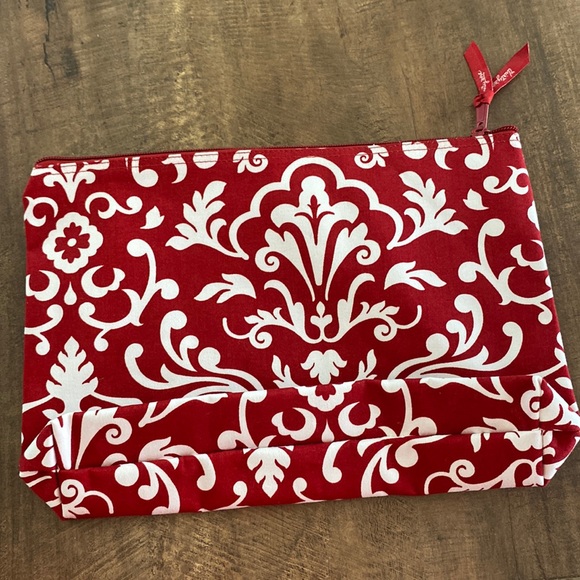 thirty-one | Bags | Thirty One Gifts Red Parisian Pop Zipper Pouch ...
